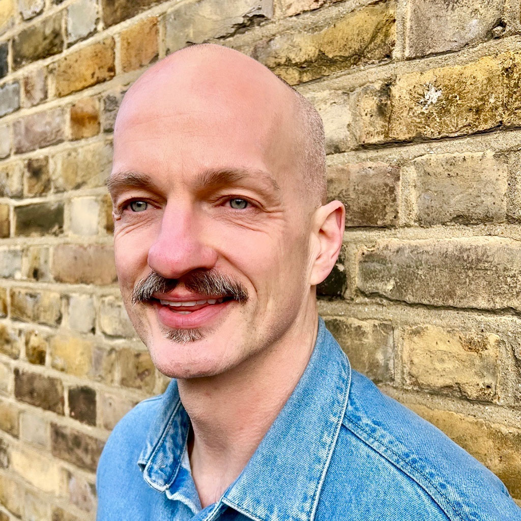 MICHAEL MACKAY - Hackney therapy house